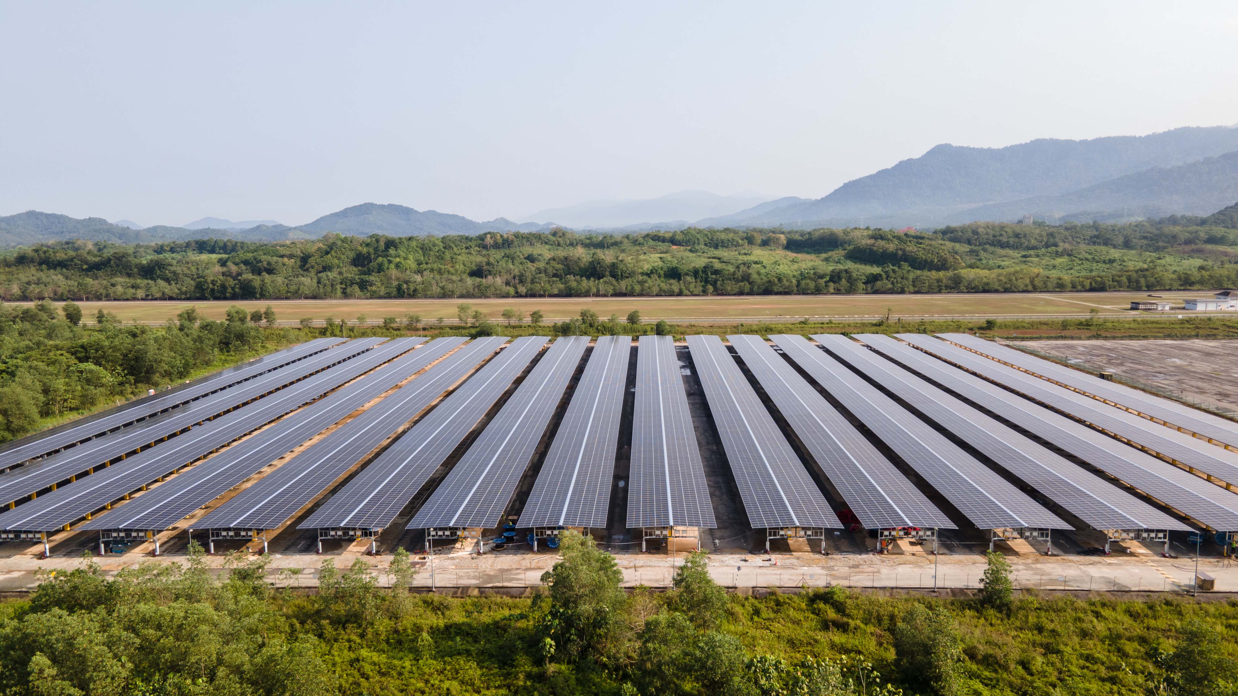 LONGi Provides 9MWp PV Modules To Pekat Solar At Proton Malaysia ...