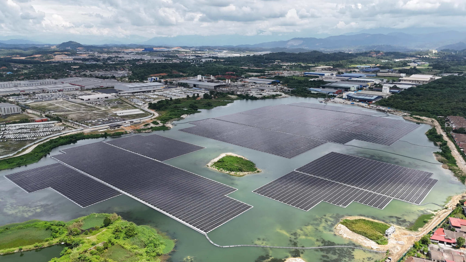 Tan Chong Group Introduces First Floating Large-Scale Solar ...