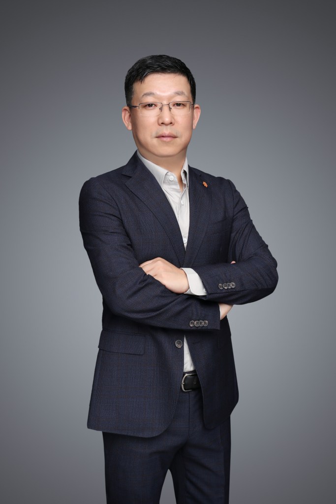 Shaping Solar Futures: Astronergy's Global Marketing Strategies ...