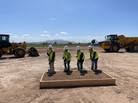 Strata Clean Energy Starts Building 600 MWh Justice Energy Storage ...
